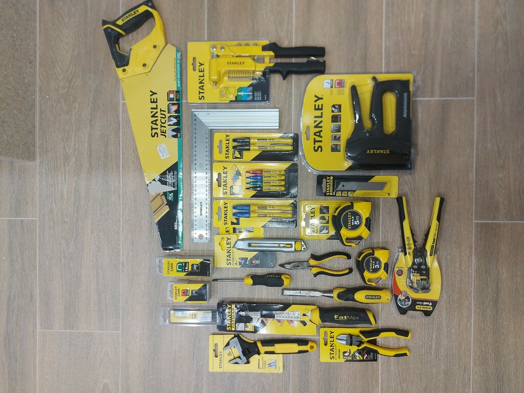 Степлер строительный для скоб и гвоздей Stanley Light Duty (6-TR150L ...