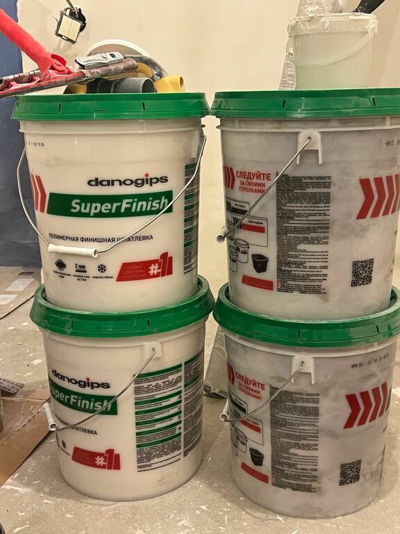 Шпатлевка Danogips SuperFinish универсальная 17 л/28 кг — купить в Петровиче в Москве: цена за ...
