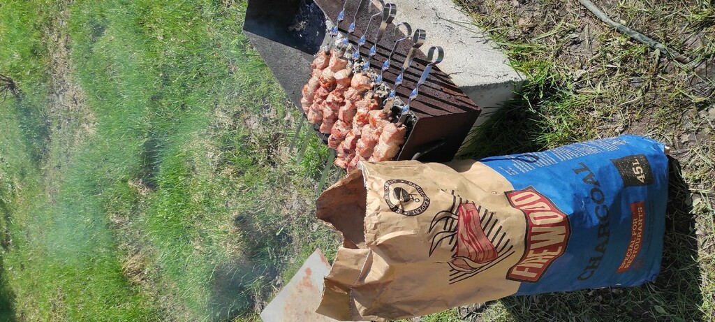 Уголь древесный березовый Firewood 7 кг — купить в Петровиче в Санкт ...